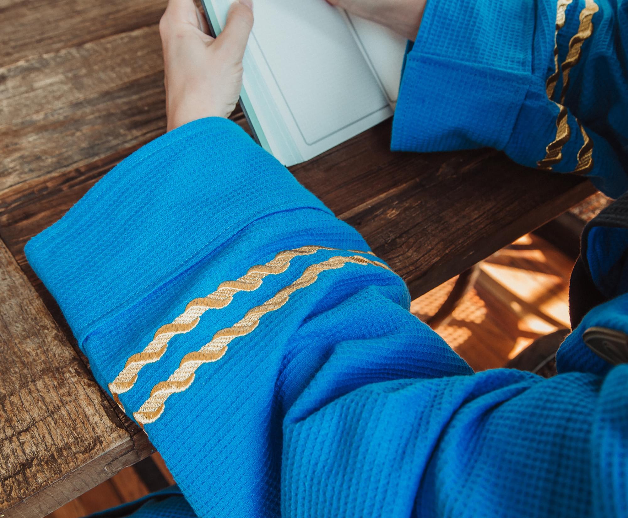 Star Trek: The Original Series Waffle-Weave Cotton Adult Bath Robe ...